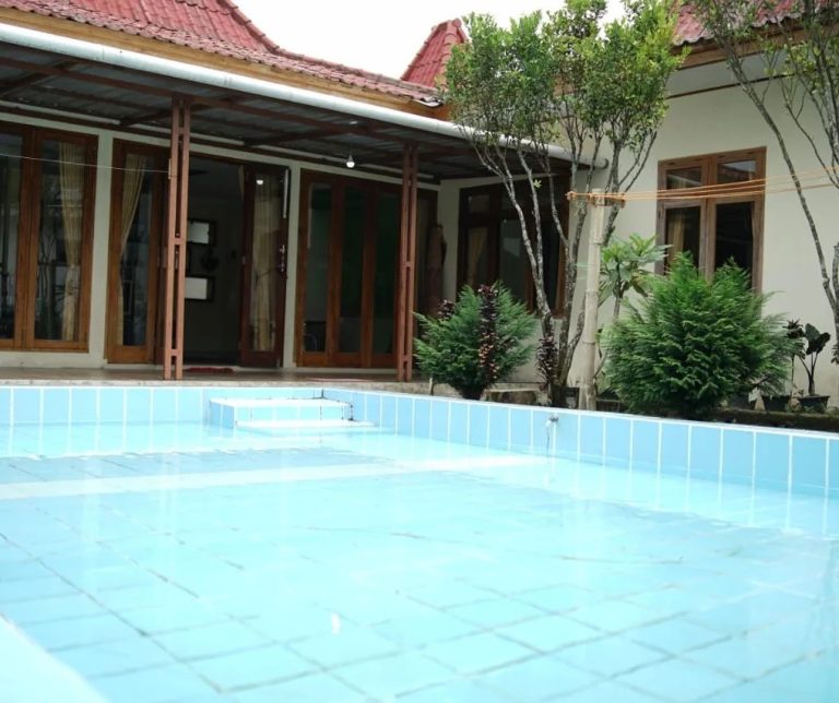 Villa dan Penginapan Kemuning – Paket Wisata Kemuning