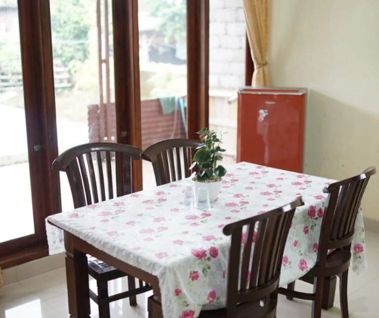 Villa dan Penginapan Kemuning – Paket Wisata Kemuning